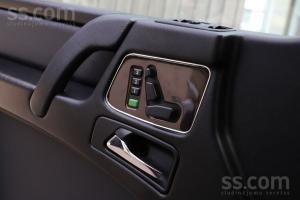 Black Mercedes-Benz g-500 2012 in Tukums, with an engine capacity of 5.50 L and mileage of 89 thousand km for 89000 €, photo 25 on AUTOMOTO.COM.LV