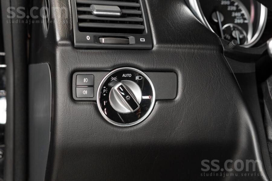 Melns Mercedes-Benz g-500 2014 Rīga, ar dzinēja tilpumu 5.50 L un nobraukumu 97 tūkst. km par 54500 €, foto 13 vietnē AUTOMOTO.COM.LV