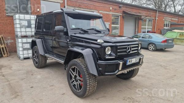 Black Mercedes-Benz g-500 2017 in Tukums, with an engine capacity of 4.00 L and mileage of 65 thousand km for 132600 €, photo 10 on AUTOMOTO.COM.LV
