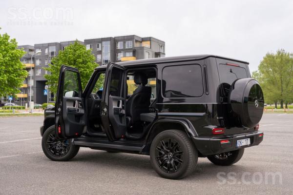 Melns Mercedes-Benz g-500 2024 Rīga, ar dzinēja tilpumu 0.00 L un nobraukumu 35 tūkst. km par 138000 €, foto 10 vietnē AUTOMOTO.COM.LV