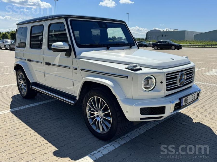 Белый Мерседес Г 500 2021 в Рига, объемом двигателя 4.00 л и пробегом 69 тыс. км за 148000 €, фото 1 на AUTOMOTO.COM.LV
