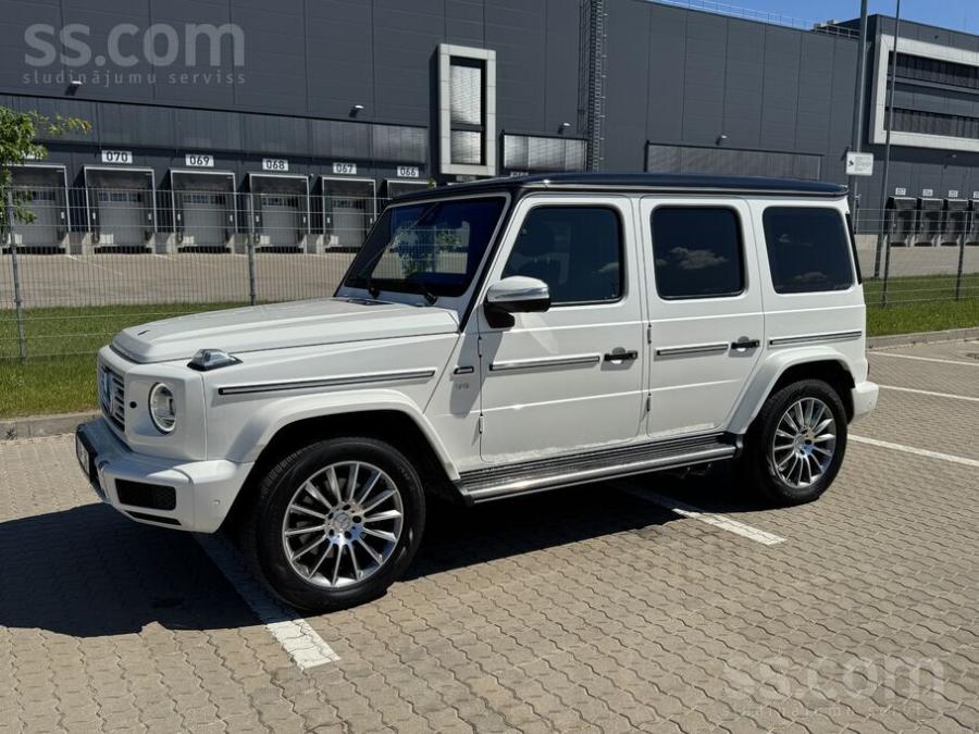 Белый Мерседес Г 500 2021 в Рига, объемом двигателя 4.00 л и пробегом 69 тыс. км за 148000 €, фото 3 на AUTOMOTO.COM.LV
