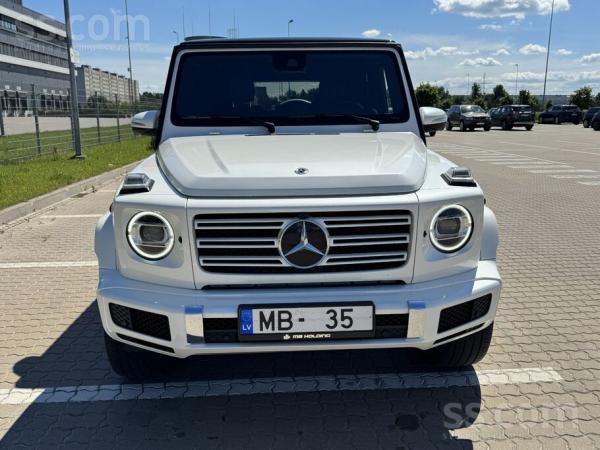 Белый Мерседес Г 500 2021 в Рига, объемом двигателя 4.00 л и пробегом 69 тыс. км за 148000 €, фото 4 на AUTOMOTO.COM.LV