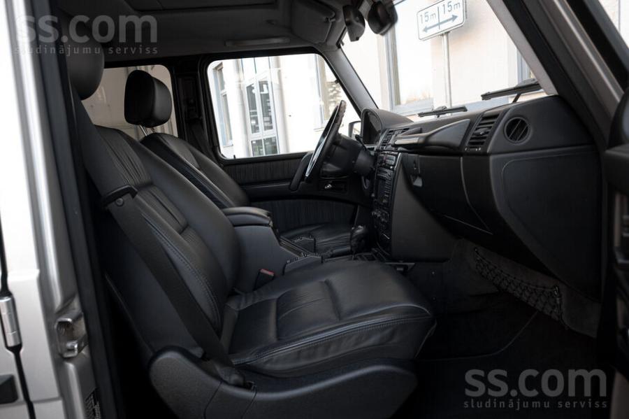 Grey Mercedes-Benz g-55-amg 2006 in Jelgava, with an engine capacity of 5.50 L and mileage of 44 thousand km for 65000 €, photo 26 on AUTOMOTO.COM.LV
