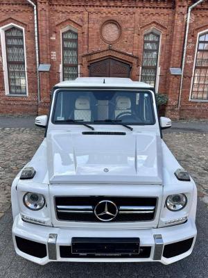 White Mercedes-Benz g-55-amg 2005 in Kaunas, with an engine capacity of 0.00 L and mileage of 176 thousand km for 49700 €, photo  on AUTOMOTO.COM.LV