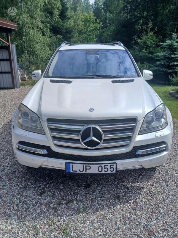 Balts Mercedes-Benz g-55-amg 2011 Klaipėda, ar dzinēja tilpumu 5.46 L un nobraukumu 300 tūkst. km par 10500 €, foto 1 vietnē AUTOMOTO.COM.LV