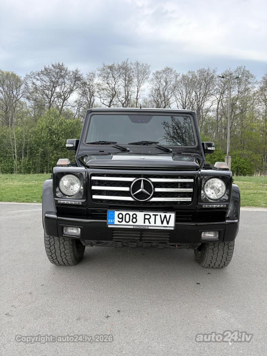 Black Mercedes-Benz G-Class 2004 in Tallinn, with an engine capacity of 5.40 L and mileage of 202 thousand km for 39900 €, photo 8 on AUTOMOTO.COM.LV