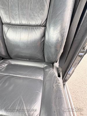 Black Mercedes-Benz G-Class 2004 in Tallinn, with an engine capacity of 5.40 L and mileage of 202 thousand km for 39900 €, photo 23 on AUTOMOTO.COM.LV