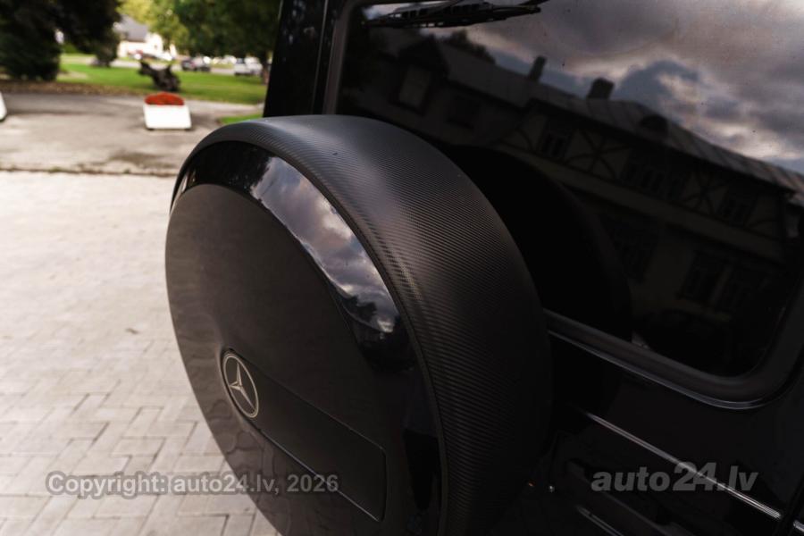 Melns Mercedes-Benz G-Class 2004 Tartu, ar dzinēja tilpumu 5.00 L un nobraukumu 214 tūkst. km par 28000 €, foto 22 vietnē AUTOMOTO.COM.LV