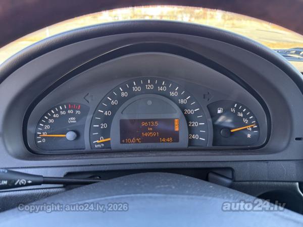 Melns Mercedes-Benz G-Class 2005 Tallina, ar dzinēja tilpumu 5.00 L un nobraukumu 150 tūkst. km par 39500 €, foto 11 vietnē AUTOMOTO.COM.LV