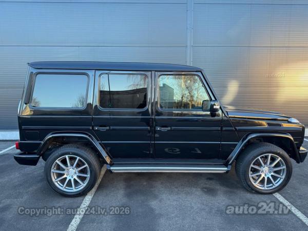 Black Mercedes-Benz G-Class 2012 in Tallinn, with an engine capacity of 3.00 L and mileage of 244 thousand km for 39995 €, photo 7 on AUTOMOTO.COM.LV