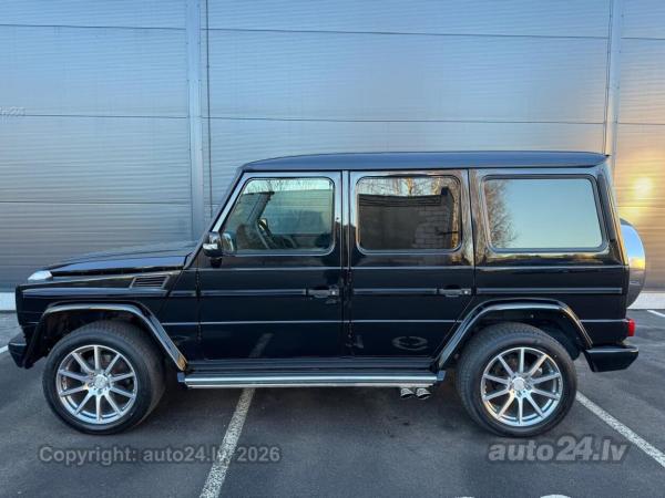 Black Mercedes-Benz G-Class 2012 in Tallinn, with an engine capacity of 3.00 L and mileage of 244 thousand km for 39995 €, photo 8 on AUTOMOTO.COM.LV