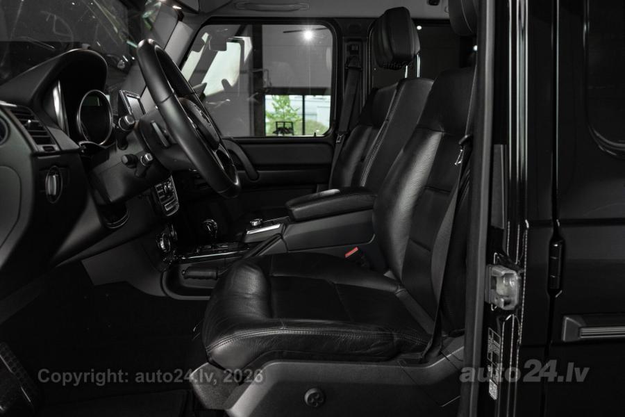 Black Mercedes-Benz G-Class 2015 in Riga, with an engine capacity of 3.00 L and mileage of 138 thousand km for 62500 €, photo 10 on AUTOMOTO.COM.LV