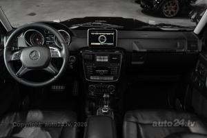Black Mercedes-Benz G-Class 2015 in Riga, with an engine capacity of 3.00 L and mileage of 138 thousand km for 62500 €, photo 13 on AUTOMOTO.COM.LV