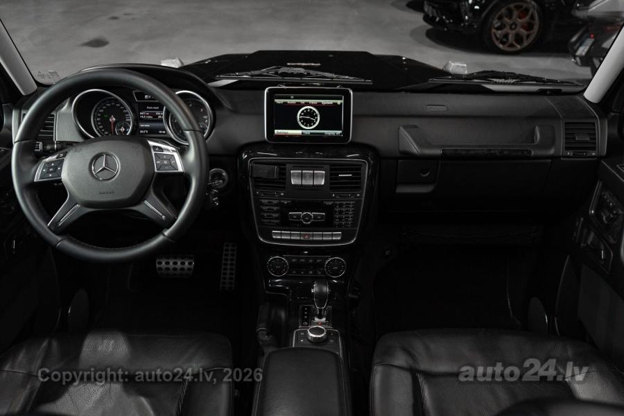 Black Mercedes-Benz G-Class 2015 in Riga, with an engine capacity of 3.00 L and mileage of 138 thousand km for 62500 €, photo 13 on AUTOMOTO.COM.LV