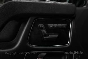 Black Mercedes-Benz G-Class 2015 in Riga, with an engine capacity of 3.00 L and mileage of 138 thousand km for 62500 €, photo 18 on AUTOMOTO.COM.LV