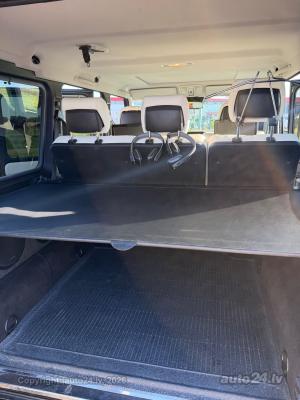 Melns Mercedes-Benz G-Class 2015 Tallina, ar dzinēja tilpumu 3.00 L un nobraukumu 176 tūkst. km par 69000 €, foto 17 vietnē AUTOMOTO.COM.LV