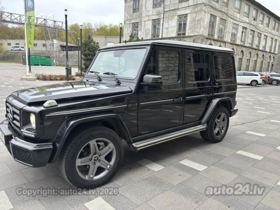 Black Mercedes-Benz G-Class 2016 in Tallinn, with an engine capacity of 3.00 L and mileage of 170 thousand km for 65000 €, photo 5 on AUTOMOTO.COM.LV