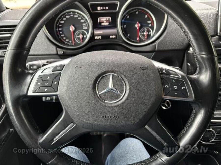 Black Mercedes-Benz G-Class 2016 in Tallinn, with an engine capacity of 3.00 L and mileage of 170 thousand km for 65000 €, photo 14 on AUTOMOTO.COM.LV