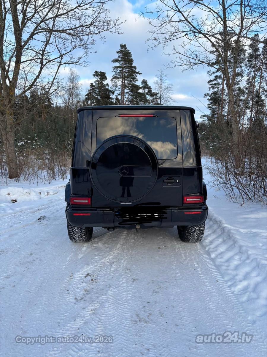 Black Mercedes-Benz G-Class 2019 in Johvi, with an engine capacity of 2.93 L and mileage of 117 thousand km for 105000 €, photo 4 on AUTOMOTO.COM.LV