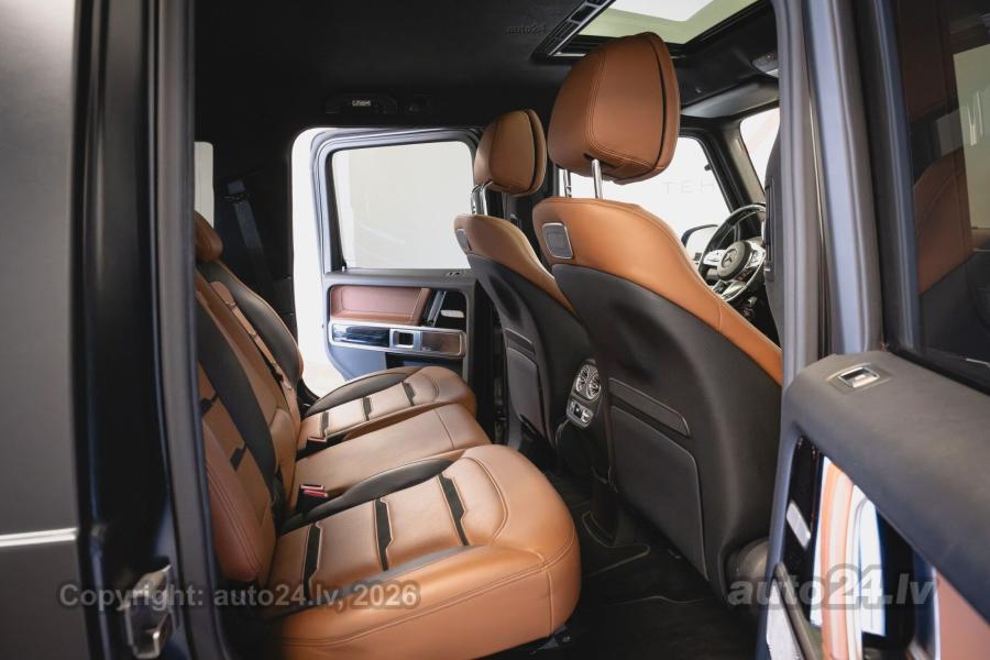 Black Mercedes-Benz G-Class 2019 in Tartu, with an engine capacity of 4.00 L and mileage of 56 thousand km for 149000 €, photo 15 on AUTOMOTO.COM.LV