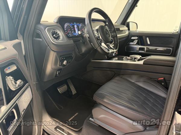 Melns Mercedes-Benz G-Class 2023 Tartu, ar dzinēja tilpumu 4.00 L un nobraukumu 34 tūkst. km par 174900 €, foto 11 vietnē AUTOMOTO.COM.LV