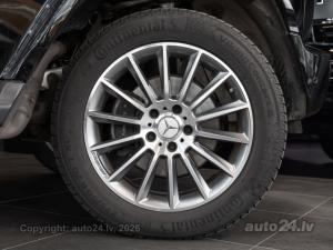 Melns Mercedes-Benz G-Class 2023 Tallina, ar dzinēja tilpumu 3.00 L un nobraukumu 52 tūkst. km par 119900 €, foto 5 vietnē AUTOMOTO.COM.LV