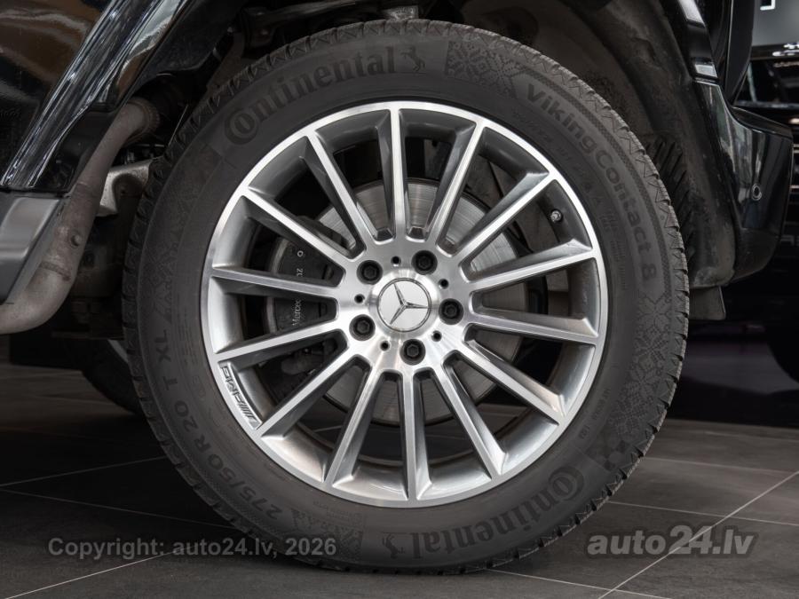 Melns Mercedes-Benz G-Class 2023 Tallina, ar dzinēja tilpumu 3.00 L un nobraukumu 52 tūkst. km par 119900 €, foto 5 vietnē AUTOMOTO.COM.LV