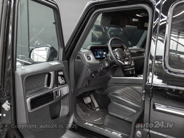 Black Mercedes-Benz G-Class 2023 in Tallinn, with an engine capacity of 3.00 L and mileage of 52 thousand km for 119900 €, photo 5 on AUTOMOTO.COM.LV