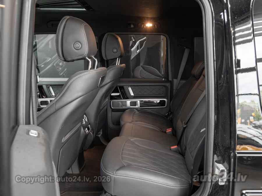 Melns Mercedes-Benz G-Class 2023 Tallina, ar dzinēja tilpumu 3.00 L un nobraukumu 52 tūkst. km par 119900 €, foto 9 vietnē AUTOMOTO.COM.LV