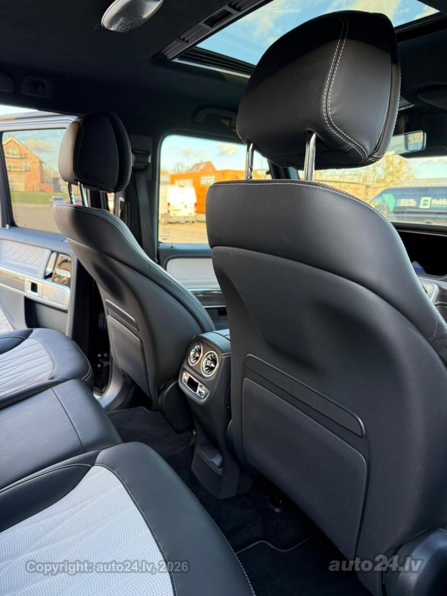 Melns Mercedes-Benz G-Class 2024 Tartu, ar dzinēja tilpumu 4.00 L un nobraukumu 22 tūkst. km par 229900 €, foto 9 vietnē AUTOMOTO.COM.LV