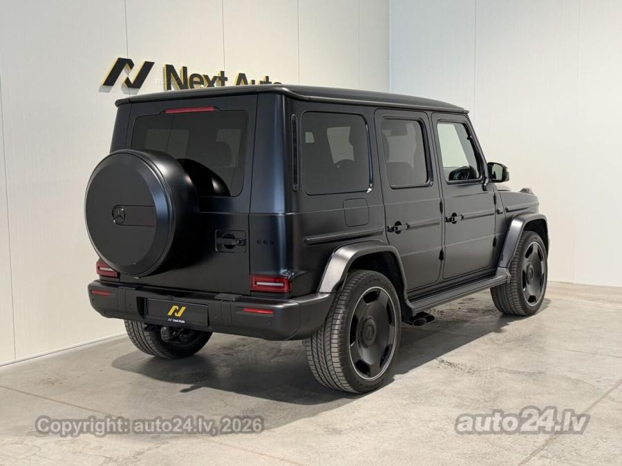 Melns Mercedes-Benz G-Class 2024 Tartu, ar dzinēja tilpumu 4.00 L un nobraukumu 17 tūkst. km par 224900 €, foto 2 vietnē AUTOMOTO.COM.LV