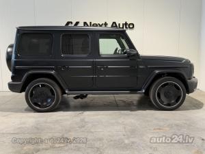 Melns Mercedes-Benz G-Class 2024 Tartu, ar dzinēja tilpumu 4.00 L un nobraukumu 17 tūkst. km par 224900 €, foto 4 vietnē AUTOMOTO.COM.LV
