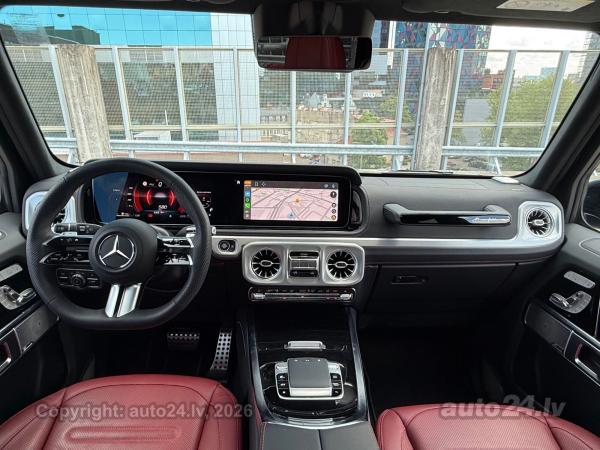 Melns Mercedes-Benz G-Class 2024 Tallina, ar dzinēja tilpumu 3.00 L un nobraukumu 15 tūkst. km par 167400 €, foto 9 vietnē AUTOMOTO.COM.LV