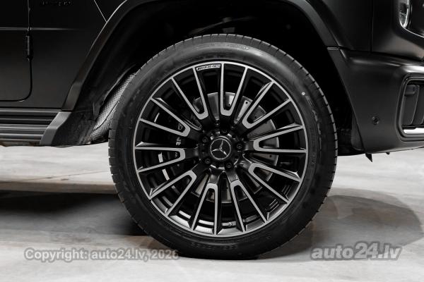 Black Mercedes-Benz G-Class 2025 in Riga, with an engine capacity of 4.00 L and mileage of 0 thousand km for 278300 €, photo 7 on AUTOMOTO.COM.LV