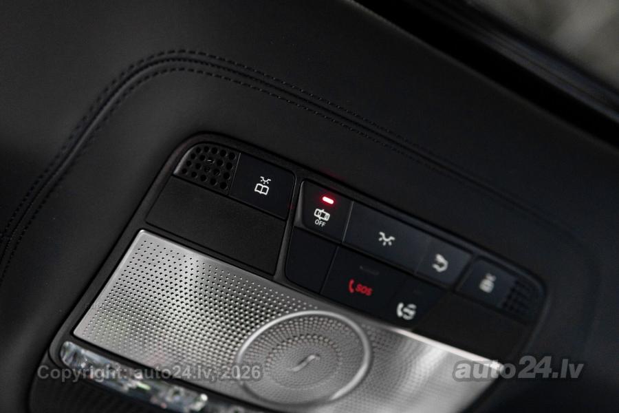 Black Mercedes-Benz G-Class 2025 in Riga, with an engine capacity of 4.00 L and mileage of 0 thousand km for 278300 €, photo 18 on AUTOMOTO.COM.LV