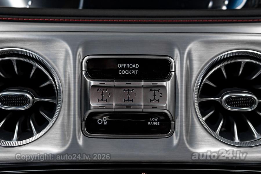 Black Mercedes-Benz G-Class 2025 in Riga, with an engine capacity of 4.00 L and mileage of 0 thousand km for 278300 €, photo 23 on AUTOMOTO.COM.LV