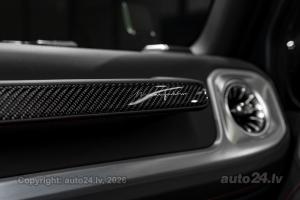 Black Mercedes-Benz G-Class 2025 in Riga, with an engine capacity of 4.00 L and mileage of 0 thousand km for 278300 €, photo 25 on AUTOMOTO.COM.LV