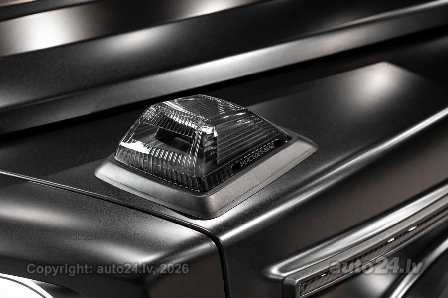 Black Mercedes-Benz G-Class 2025 in Riga, with an engine capacity of 4.00 L and mileage of 0 thousand km for 278300 €, photo 26 on AUTOMOTO.COM.LV