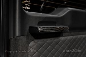 Black Mercedes-Benz G-Class 2025 in Riga, with an engine capacity of 4.00 L and mileage of 0 thousand km for 278300 €, photo 29 on AUTOMOTO.COM.LV