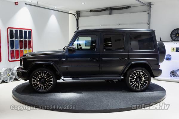 Melns Mercedes-Benz G-Class 2026 Tallina, ar dzinēja tilpumu 4.00 L un nobraukumu 4 tūkst. km par 260977 €, foto 4 vietnē AUTOMOTO.COM.LV