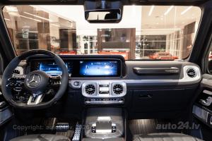 Melns Mercedes-Benz G-Class 2026 Tallina, ar dzinēja tilpumu 4.00 L un nobraukumu 4 tūkst. km par 260977 €, foto 10 vietnē AUTOMOTO.COM.LV