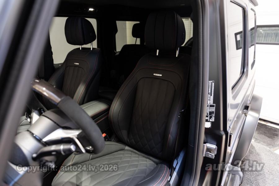 Melns Mercedes-Benz G-Class 2026 Tallina, ar dzinēja tilpumu 4.00 L un nobraukumu 4 tūkst. km par 260977 €, foto 21 vietnē AUTOMOTO.COM.LV