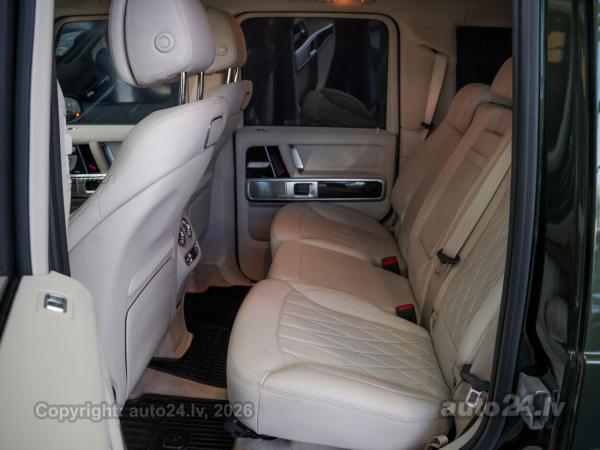 Mercedes-Benz G-Class 2024 Tallina, ar dzinēja tilpumu 4.00 L un nobraukumu 28 tūkst. km par 241900 €, foto 8 vietnē AUTOMOTO.COM.LV
