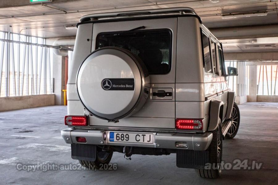 Grey Mercedes-Benz G-Class 2004 in Tallinn, with an engine capacity of 4.00 L and mileage of 240 thousand km for 37900 €, photo 5 on AUTOMOTO.COM.LV