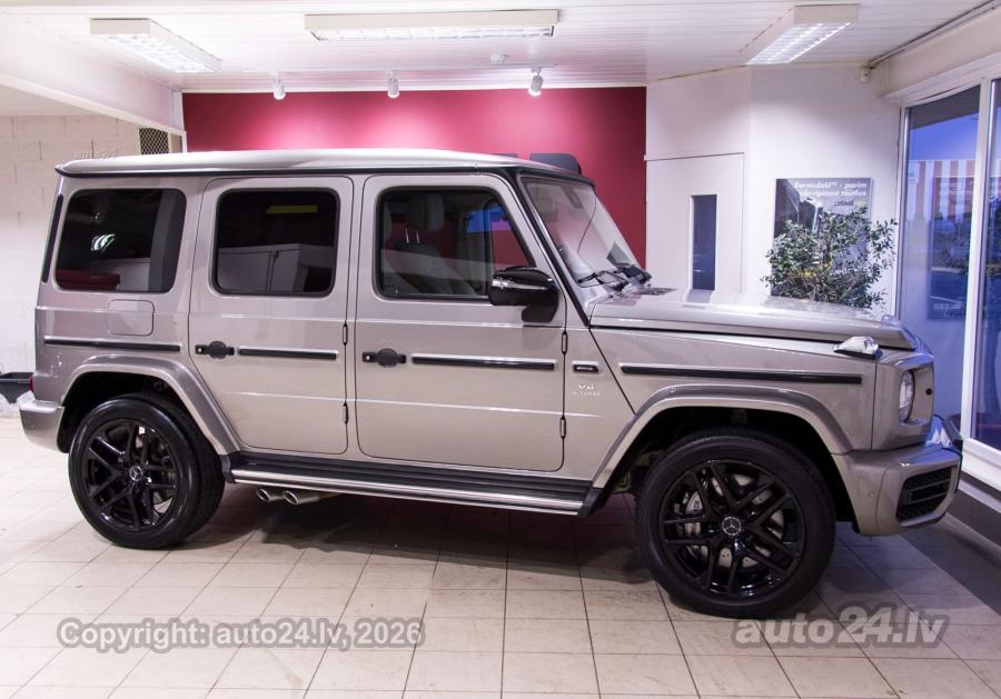 Grey Mercedes-Benz G-Class 2019 in Tallinn, with an engine capacity of 4.00 L and mileage of 101 thousand km for 153000 €, photo 9 on AUTOMOTO.COM.LV