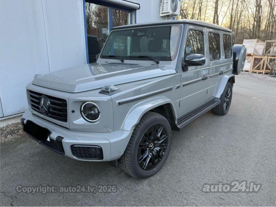 Pelēks Mercedes-Benz G-Class 2025 Tartu, ar dzinēja tilpumu 3.00 L un nobraukumu 22 tūkst. km par 174990 €, foto 1 vietnē AUTOMOTO.COM.LV