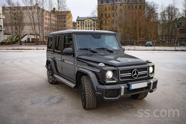 Black Mercedes-Benz G63 AMG 2012 in Riga, with an engine capacity of 5.50 L and mileage of 110 thousand km for 56500 €, photo 3 on AUTOMOTO.COM.LV