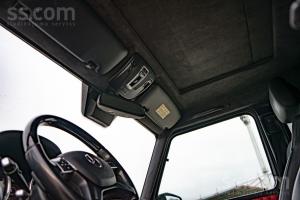 Black Mercedes-Benz G63 AMG 2012 in Riga, with an engine capacity of 5.50 L and mileage of 110 thousand km for 56500 €, photo 12 on AUTOMOTO.COM.LV