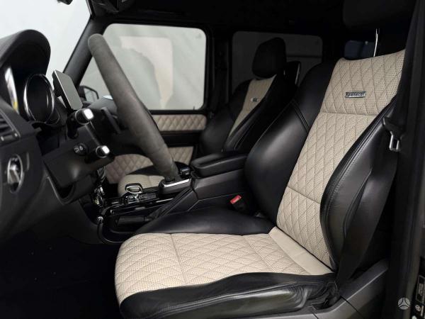 Black Mercedes-Benz G63 AMG 2013 in Vilnius, with an engine capacity of 5.46 L and mileage of 127 thousand km for 61950 €, photo 10 on AUTOMOTO.COM.LV